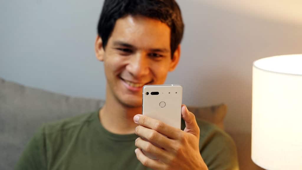 Revisiting the Essential Phone at $499 - GadgetMatch