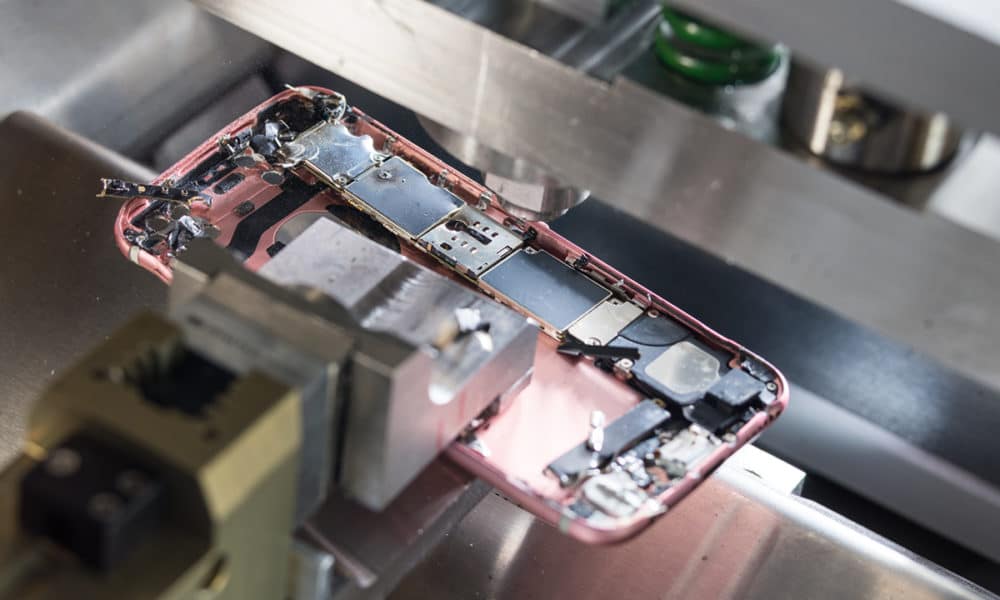 Introducing: Daisy, Apple's newest recycling robot - GadgetMatch