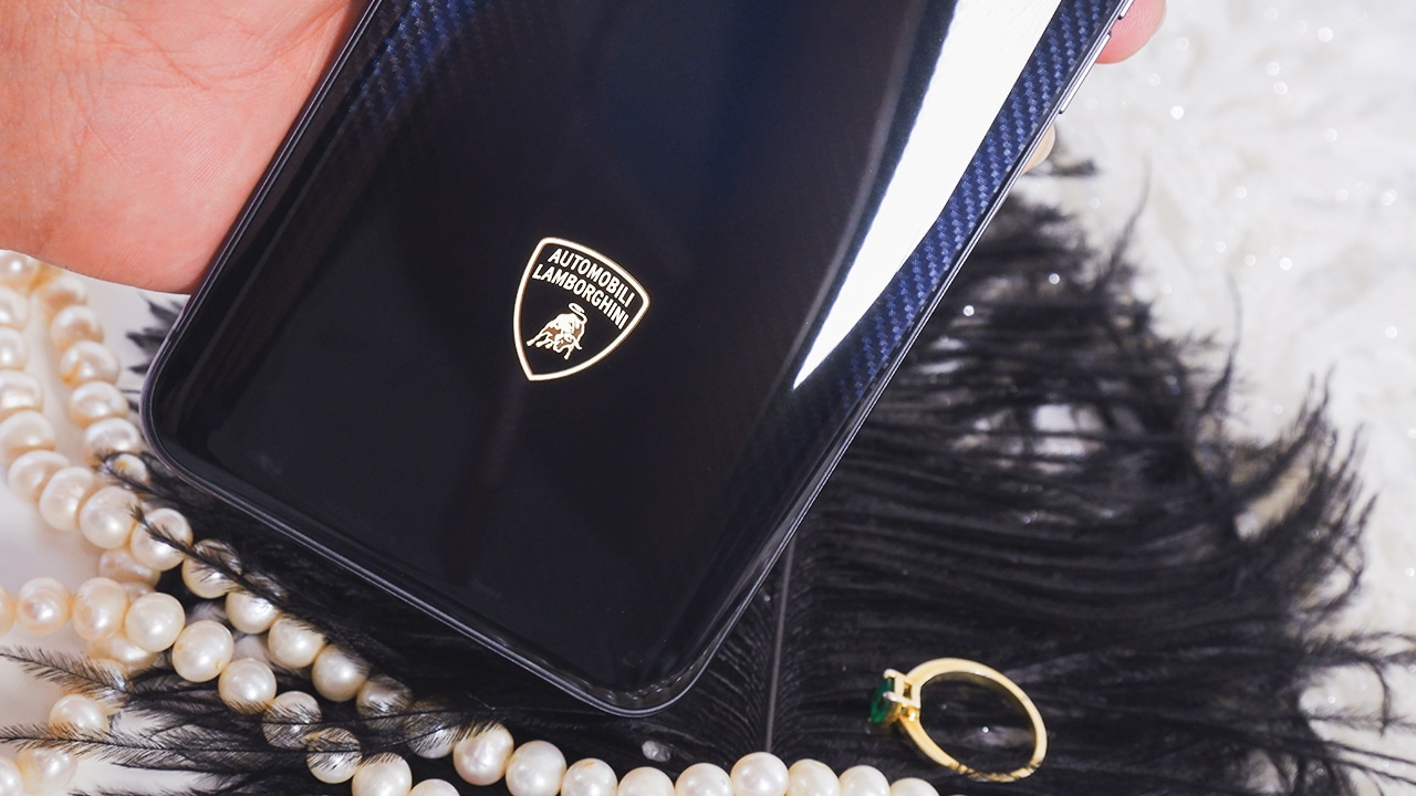 OPPO Find X Lamborghini Edition: Testing a $2,000 phone - GadgetMatch