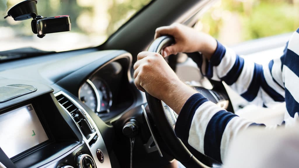 Right-Hand Drive: My first experience - GadgetMatch