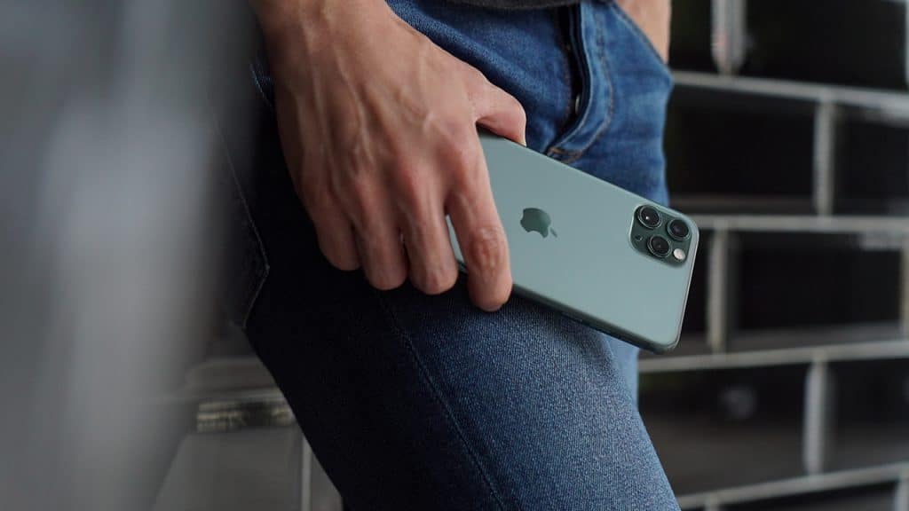 6 gorgeous smartphones in shades of green – GadgetMatch