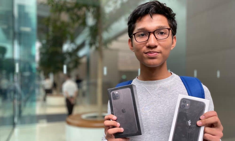 Singapore's first iPhone 11 buyer is a 17-year-old - GadgetMatch