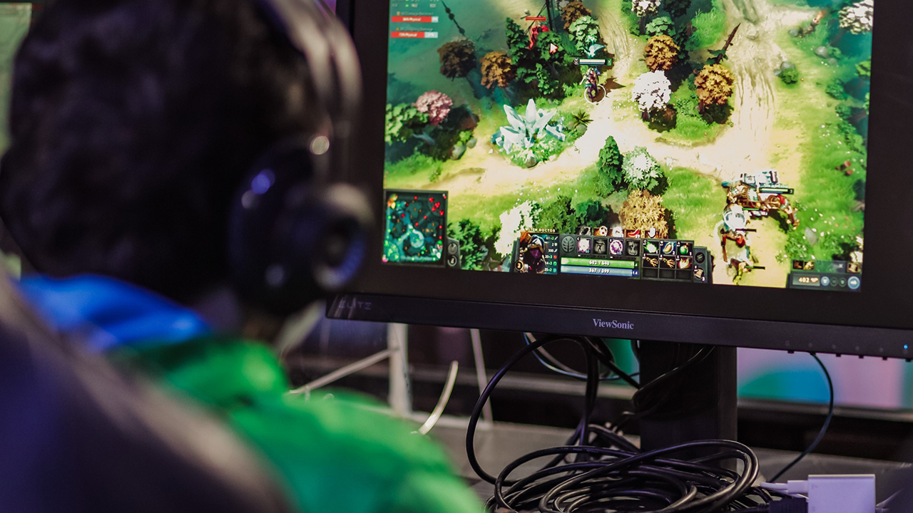 Smart unveils first 5G gaming hub, speed peaks at 1Gbps - GadgetMatch