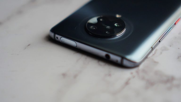 POCO F2 Pro review: Underrated sequel - GadgetMatch