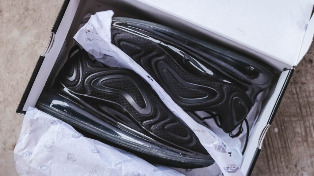 Nike Air Max 720 Review: Wearing the tallest Air Max ever - GadgetMatch