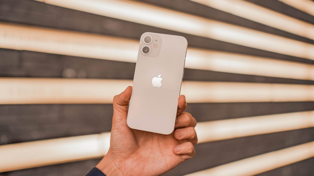 Smart postpaid plans for iPhone 12 - GadgetMatch