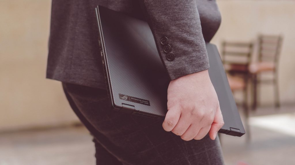 The ROG Flow X13 is for the fine gentleman - GadgetMatch