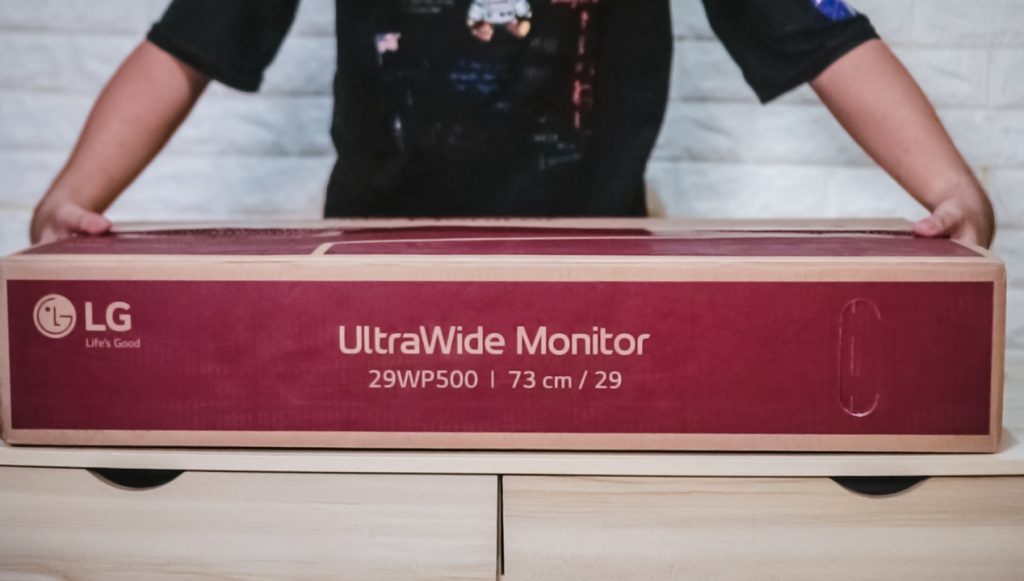 LG 29WP500 UltraWide Monitor review: Bang for your buck - GadgetMatch