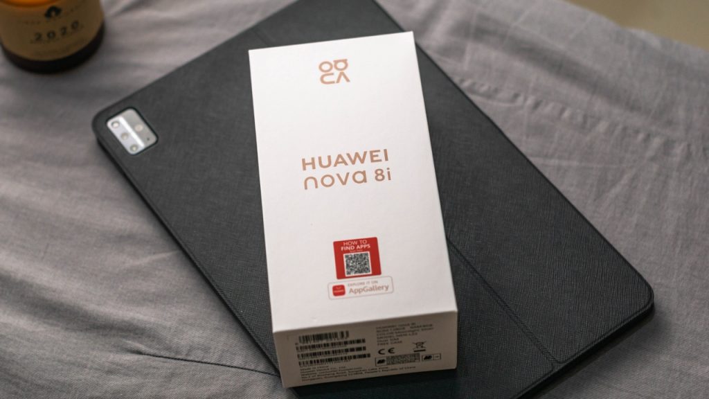 Huawei Nova 8i Unboxing and First Impressions - GadgetMatch