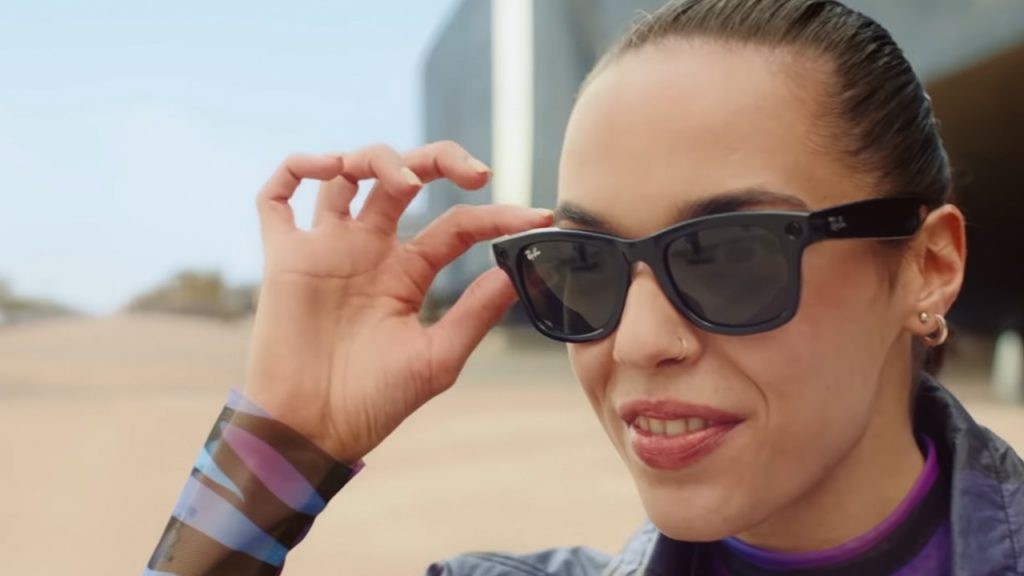 Ray-Ban, Facebook team up to create Ray-Ban Stories - GadgetMatch