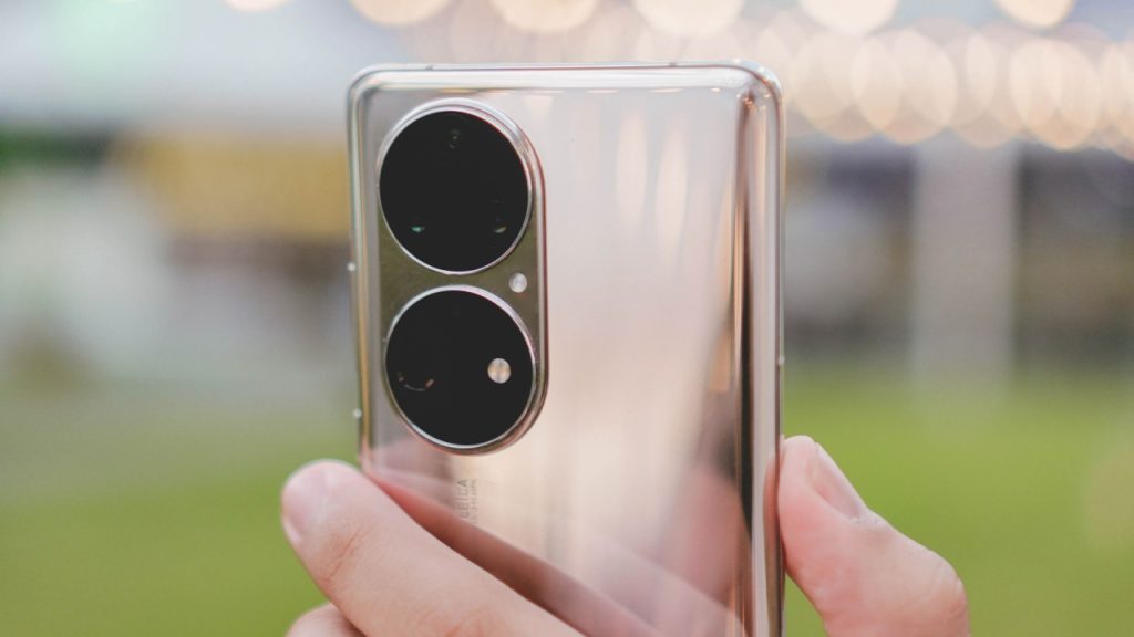 Huawei P50 Pro review: 5 topnotch cameras, 5 drawbacks - GadgetMatch