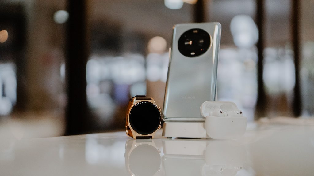 HONOR gift guide 2022 - GadgetMatch