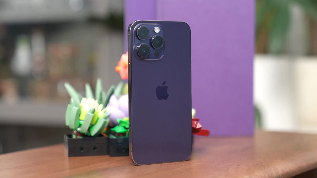 All Smart Signature Plans for the iPhone 14 - GadgetMatch