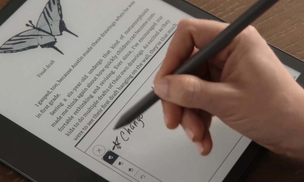 Kindle Scribe comes with its own stylus - GadgetMatch