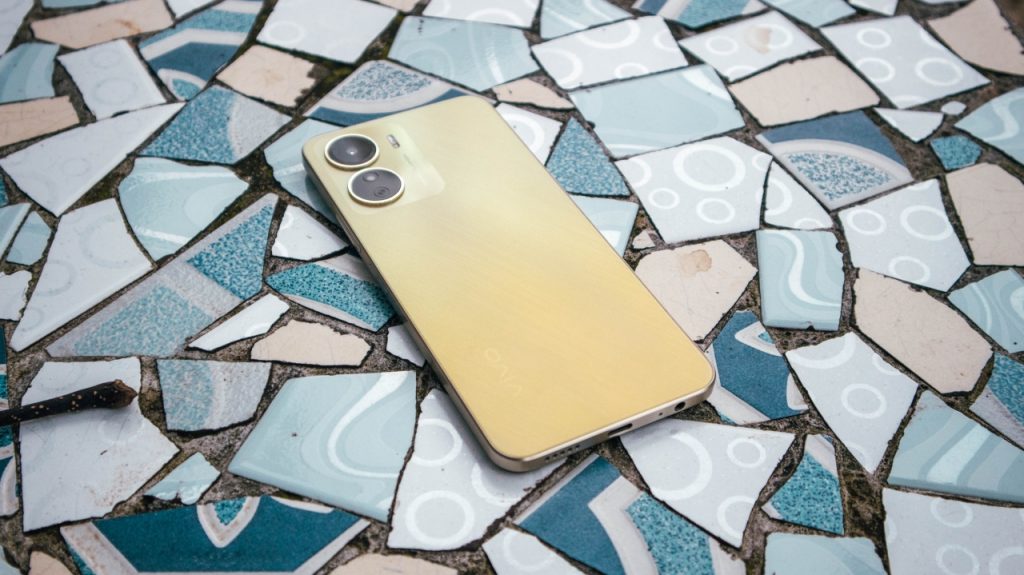 vivo Y16 review: The basics turned classy - GadgetMatch