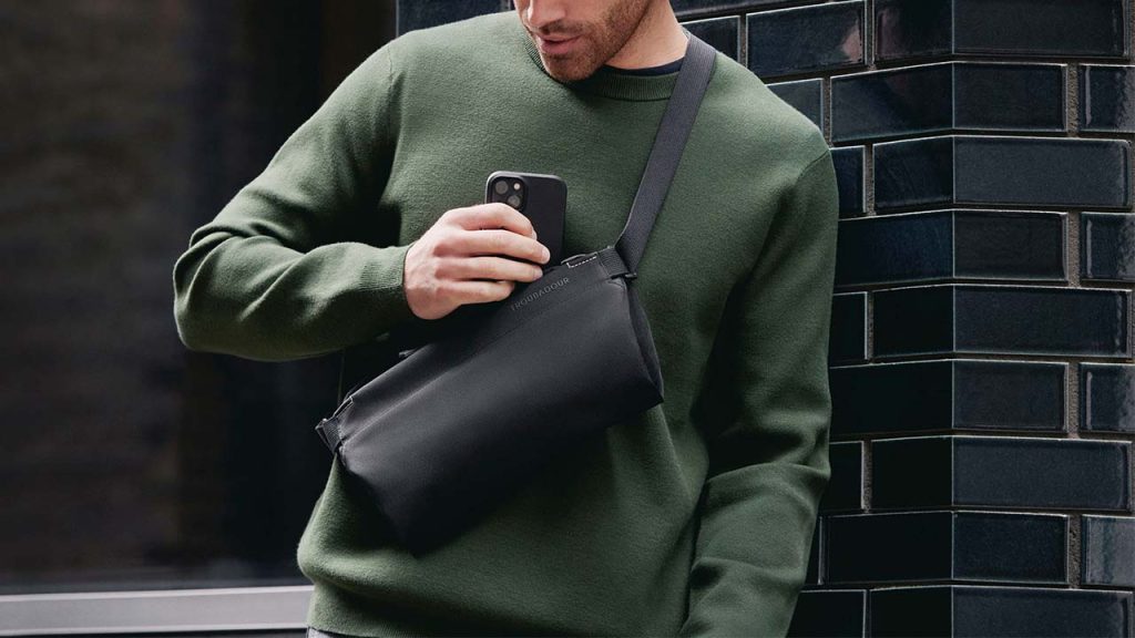 Mujjo presents Troubadour bags for all your travelling needs - GadgetMatch