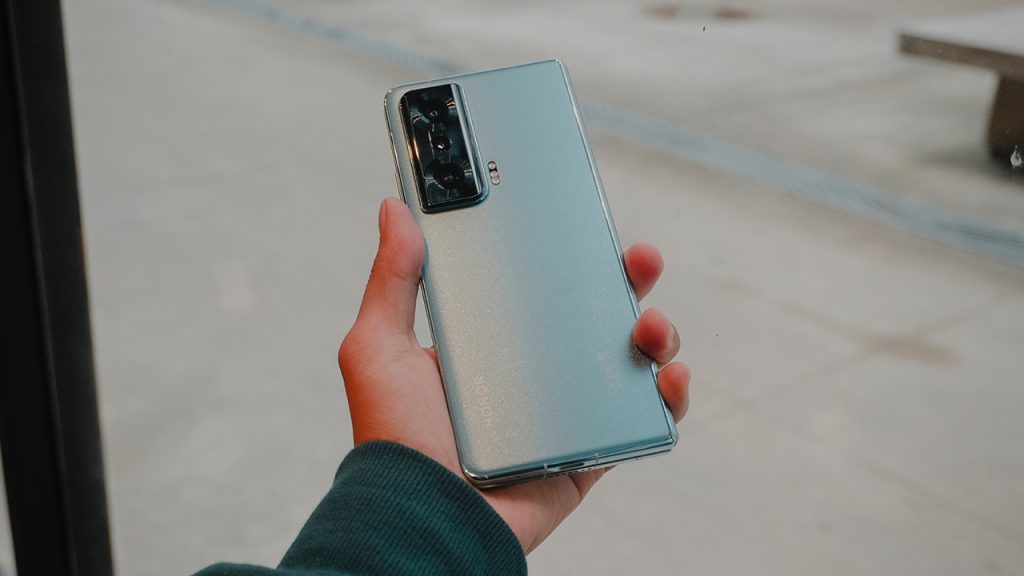 HONOR Magic Vs Hands-on: Disruptor in the making -GadgetMatch