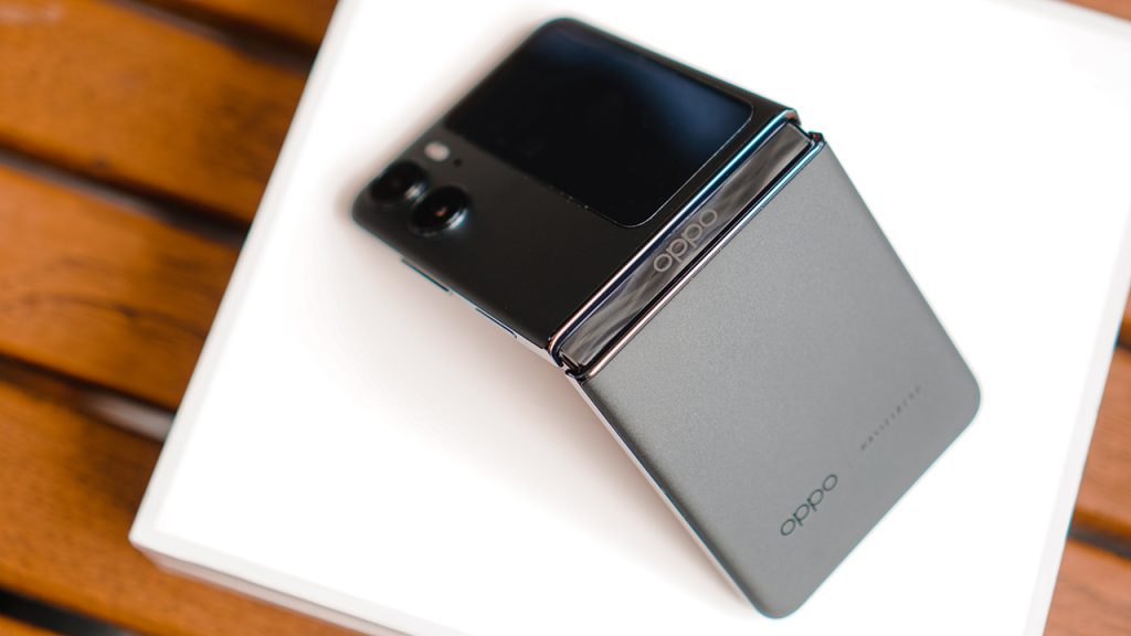 OPPO debuts Find N2 Flip - GadgetMatch