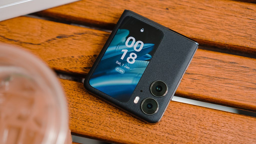 OPPO Find N2 Flip sells almost 5x better than Find X5 Pro