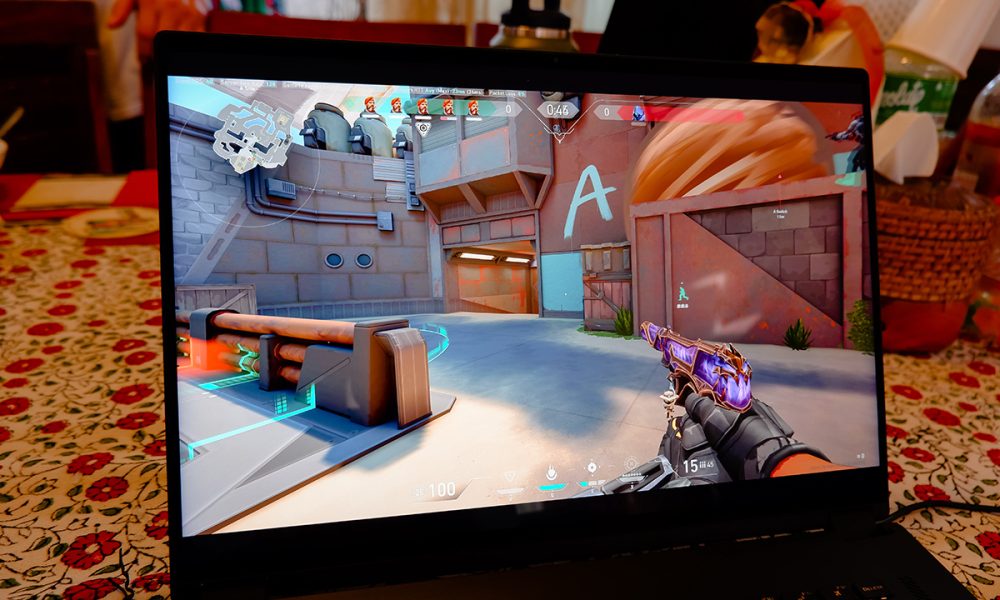 ASUS ROG Flow X16 review: Great on its own - GadgetMatch