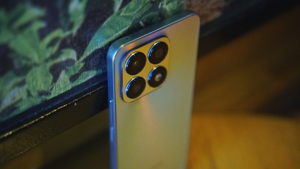 Taking the HONOR X8a to Vietnam: Is it DSLR-like? - GadgetMatch