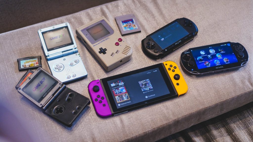 REWIND: Handheld Gaming - GadgetMatch