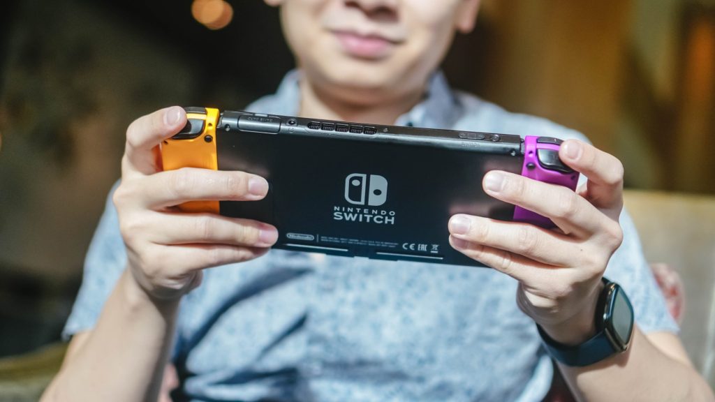 Recap: Handheld consoles are the future of gaming - GadgetMatch