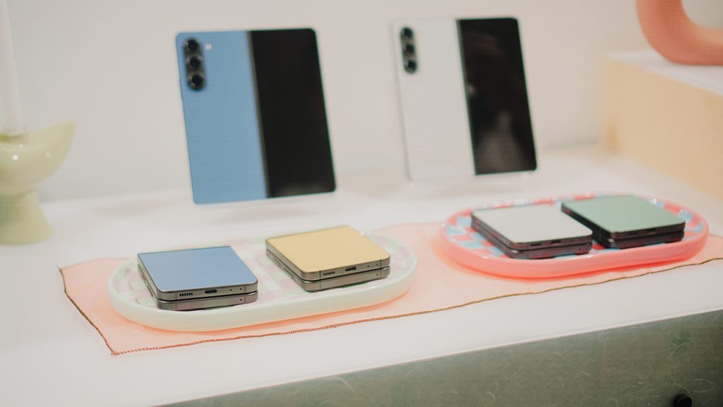 Must-have accessories for your new Samsung devices - GadgetMatch
