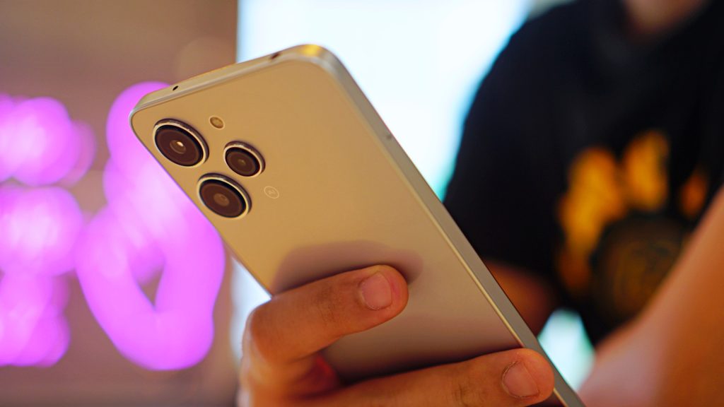 Redmi 12 review: Just the basics - GadgetMatch