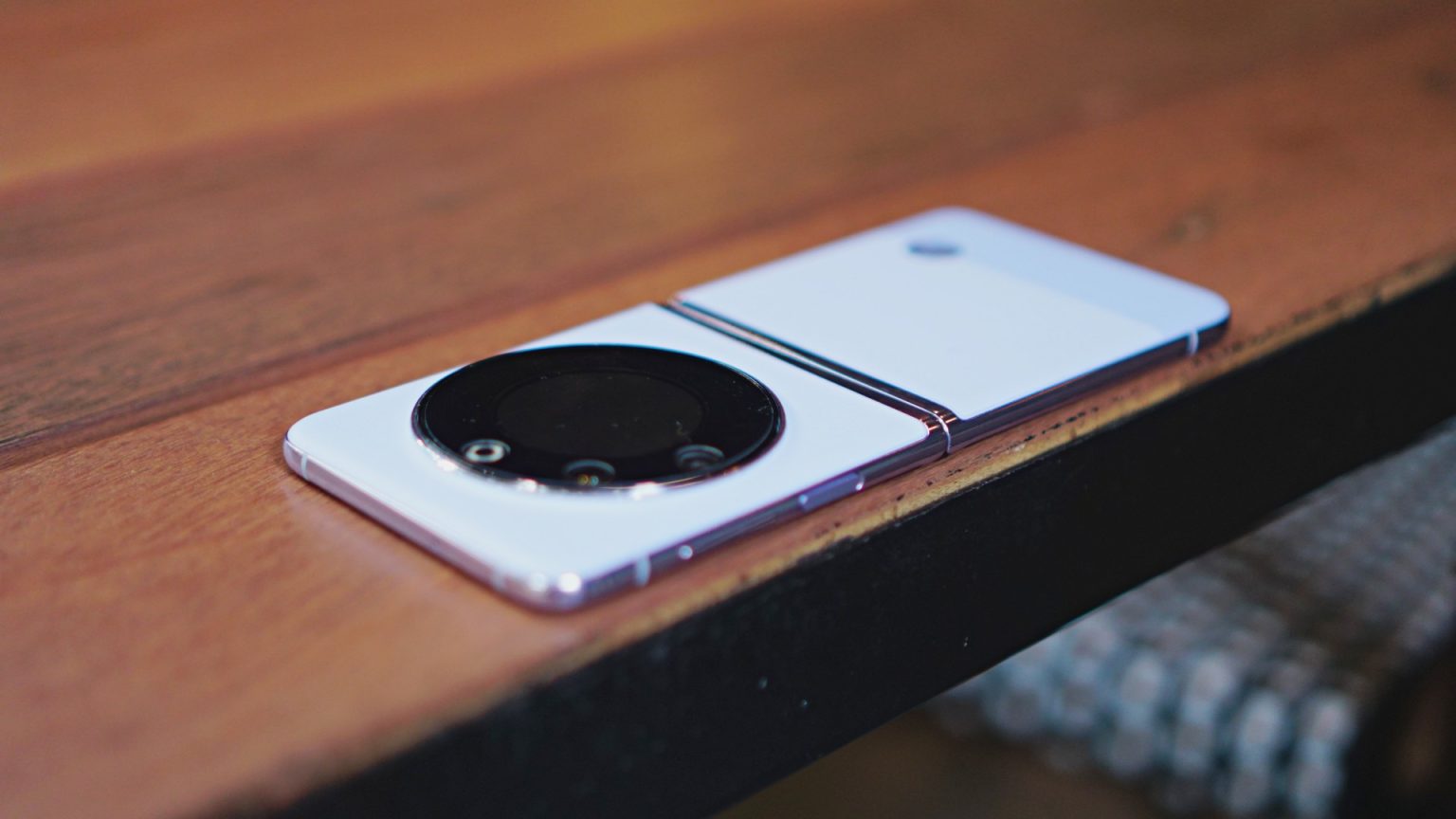 TECNO Phantom V Flip 5G review: The people’s flip smartphone - GadgetMatch