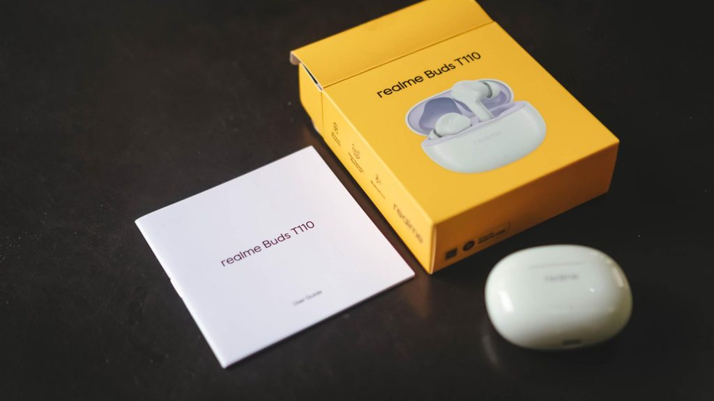 realme Buds T110 hands-on: All about the bass (and more) - GadgetMatch