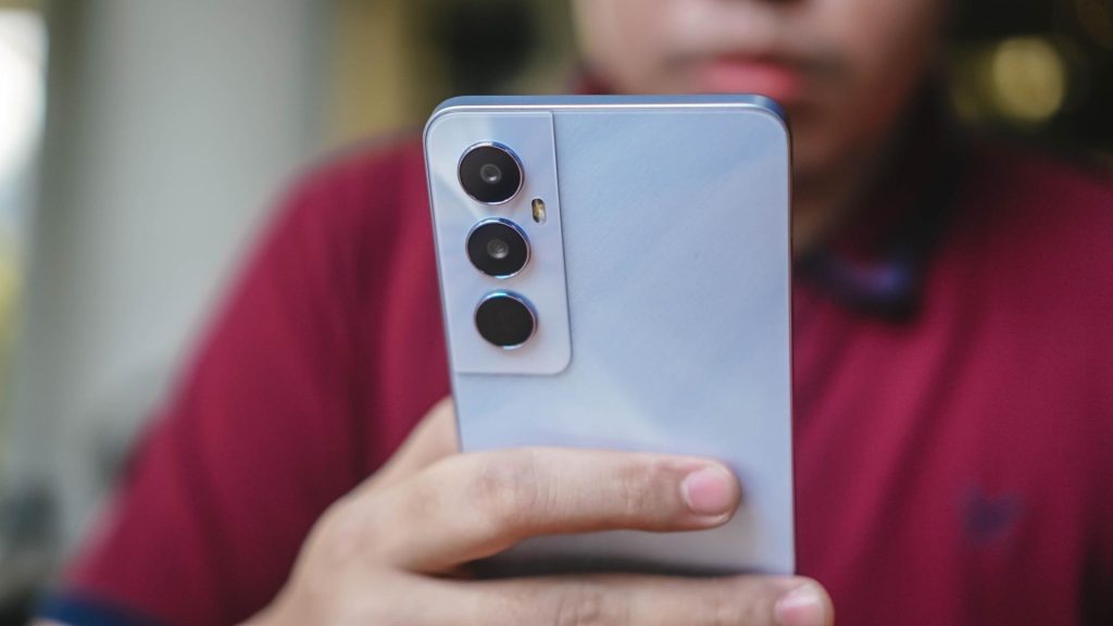 realme C65 now in the Philippines: Price, availability - GadgetMatch