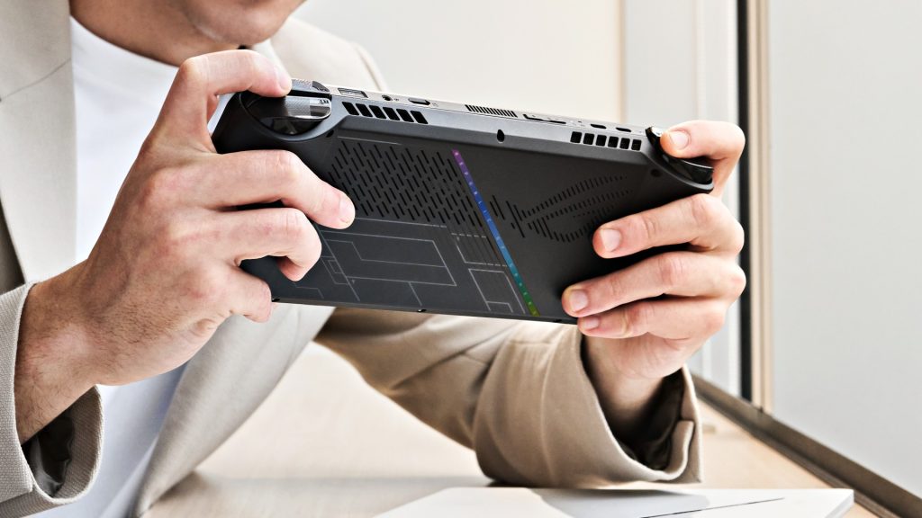 ROG Ally X now official - GadgetMatch