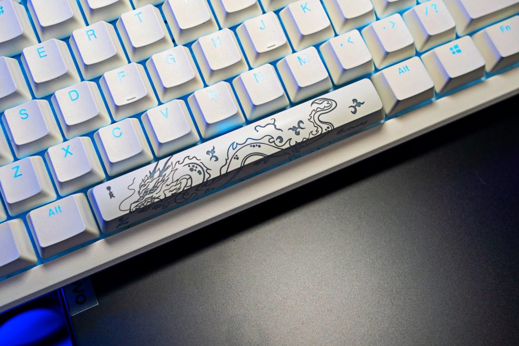 Ducky Zero 6108 Hands-On Review - GadgetMatch