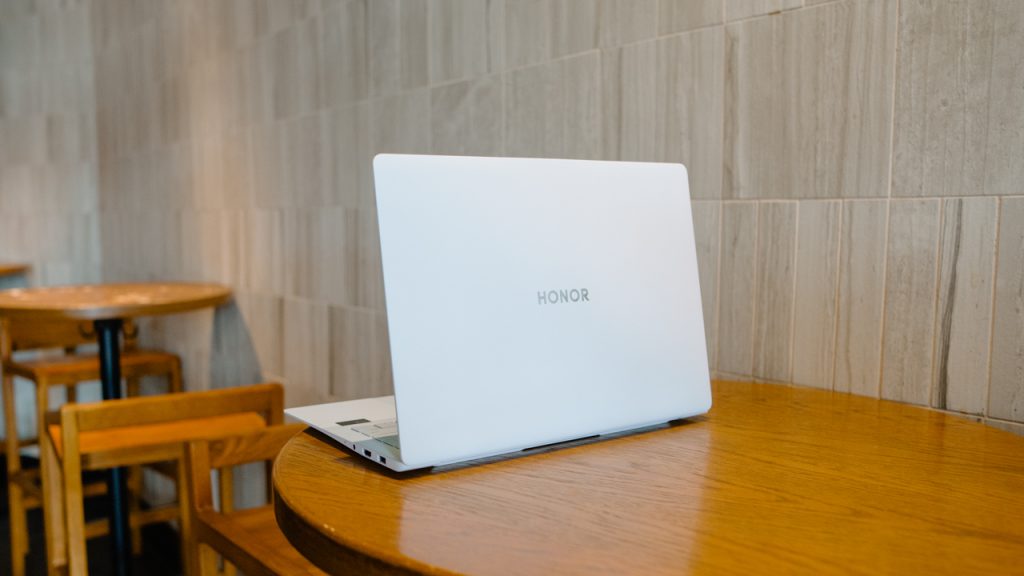 HONOR MagicBook Art 14 review: Almost like a dream - GadgetMatch