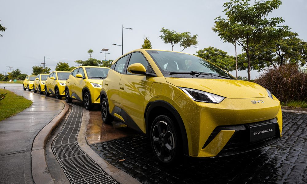 Eclectic meets electric: The BYD Seagull charms with its rizz - GadgetMatch