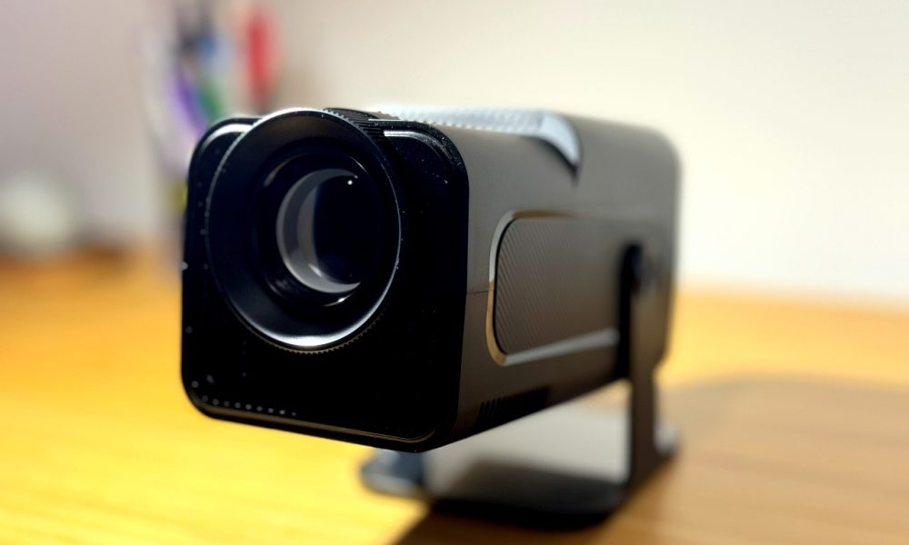 XGODY Gimbal5 review: A solid entry-level projector - GadgetMatch