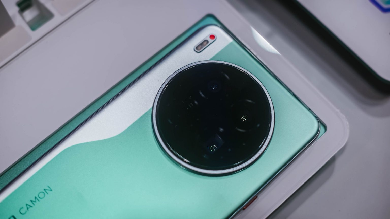 TECNO officially debuts CAMON 40 series, MEGABOOK S14, AI Glasses ...