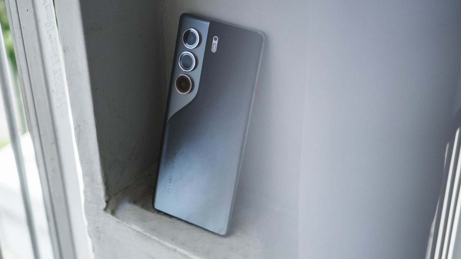 TECNO CAMON 40 Pro 5G review: Sleek and On Fleek! - GadgetMatch