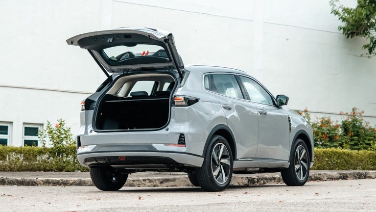 Changan unveils the Nevo Q05, Hunter K50, A05 at MIAS 2025 - GadgetMatch