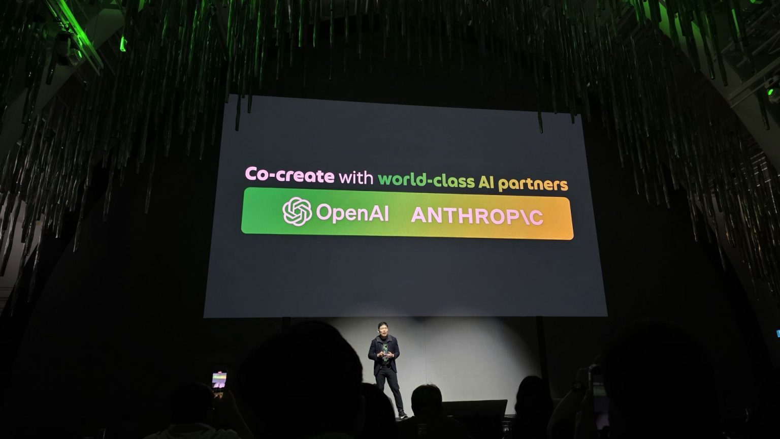 Grab unveils agentic AI solutions for merchant, driver partners ...
