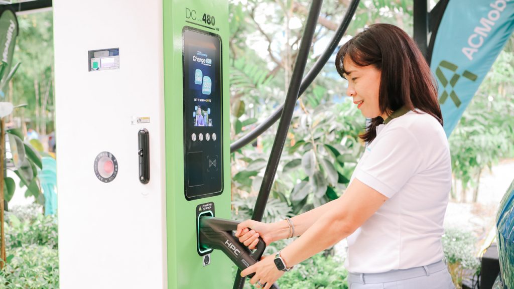 ACMobility launches fastest EV chargers in Makati, Philippines ...