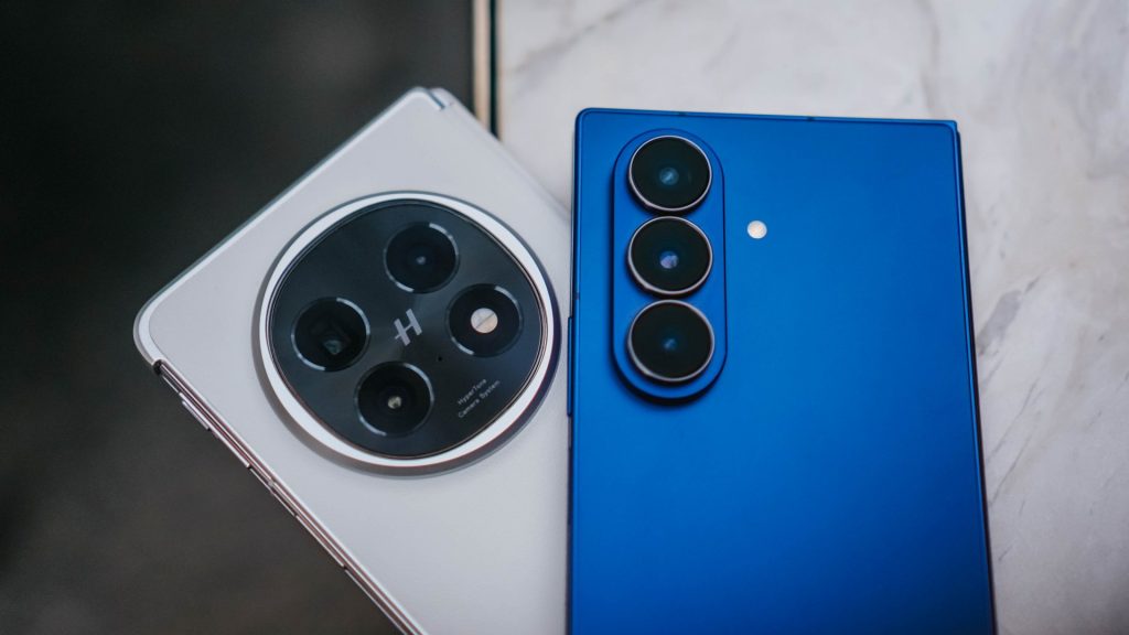 Samsung Galaxy Z Fold7 vs OPPO Find N5 - Camera Shootout - GadgetMatch