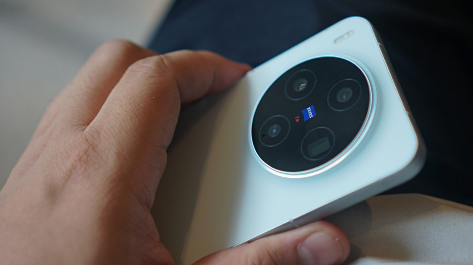 vivo X300 review: The point-and-shoot I’ll always carry - GadgetMatch