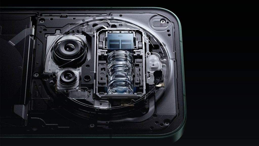 Xiaomi 17 Ultra debuts as 2025's last full-fledged flagship - GadgetMatch