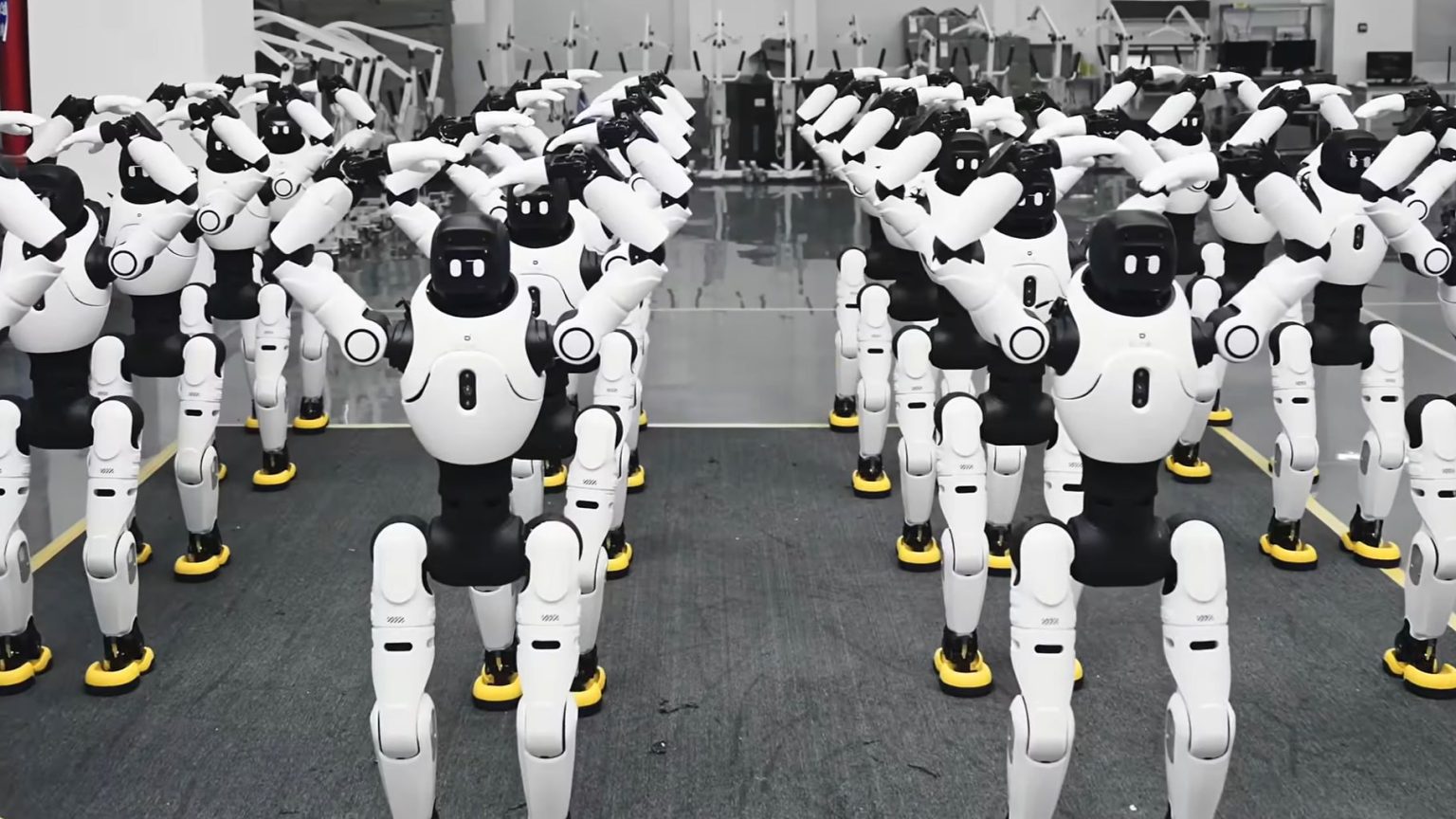 AgiBot rolls out 5000th humanoid robot - GadgetMatch