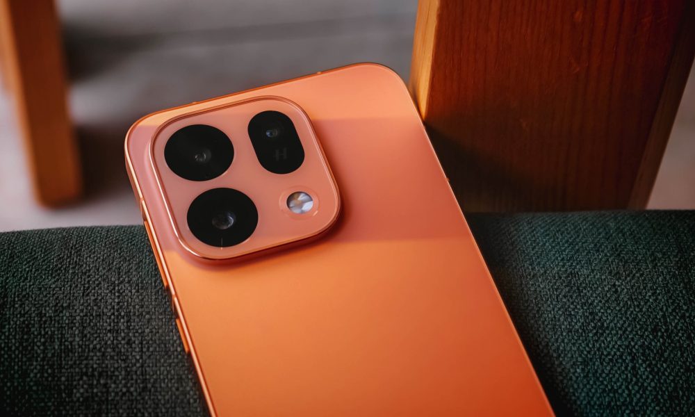 POCO F8 Pro review: Lightweight, heavy hitter - GadgetMatch